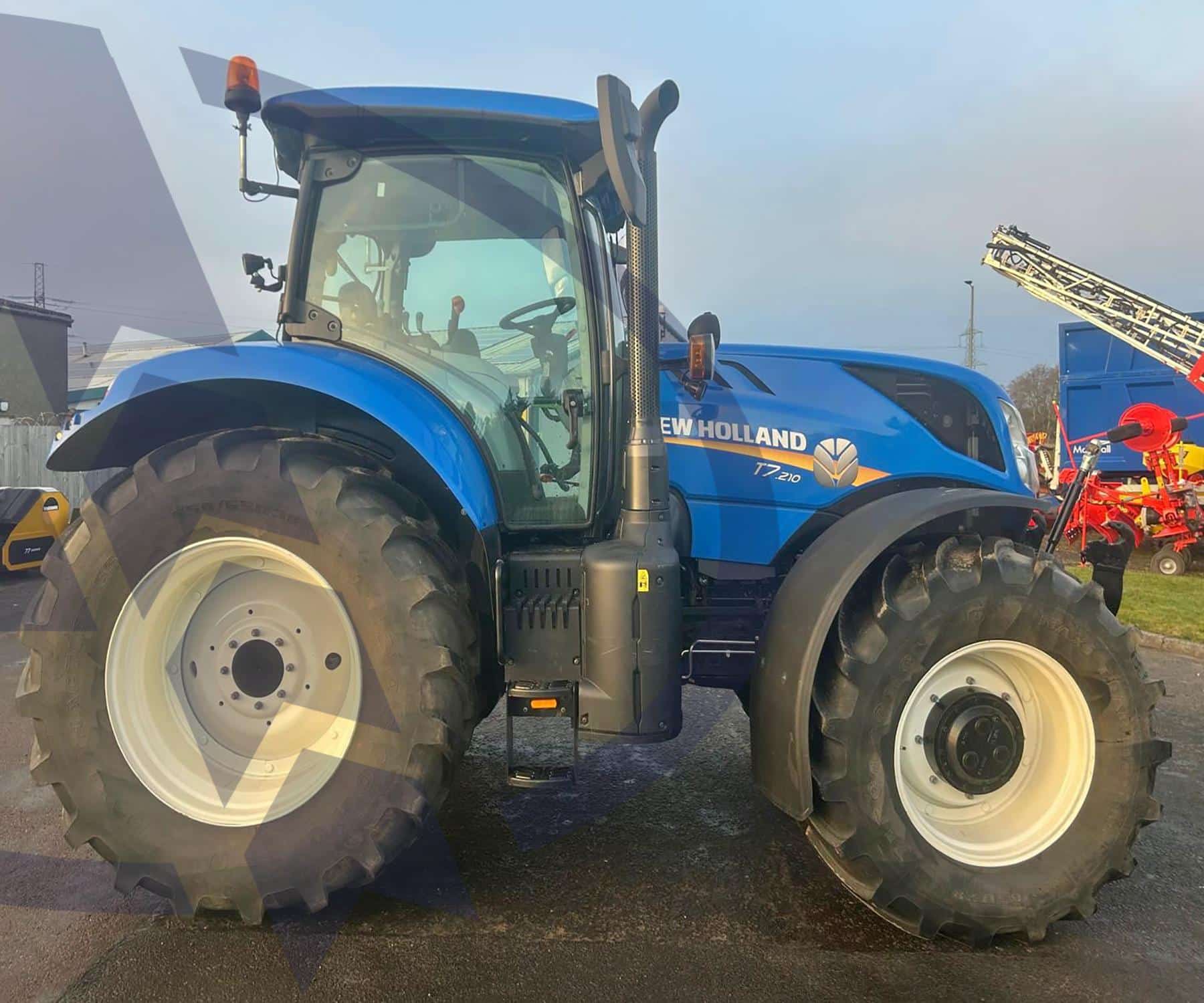 New Holland T7.210 RC Tractor - Agricar